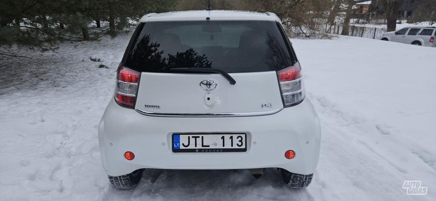 Toyota IQ 2009 in Kaunas, with an engine capacity of 1.00 L and mileage of 92 thousand km for 5500 €, photo 6 on AUTOMOTO.COM.LV