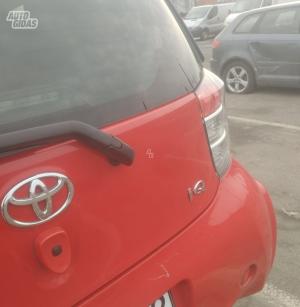 Toyota IQ 2009 in Vilnius, with an engine capacity of 1.40 L and mileage of 140 thousand km for 2000 €, photo 12 on AUTOMOTO.COM.LV