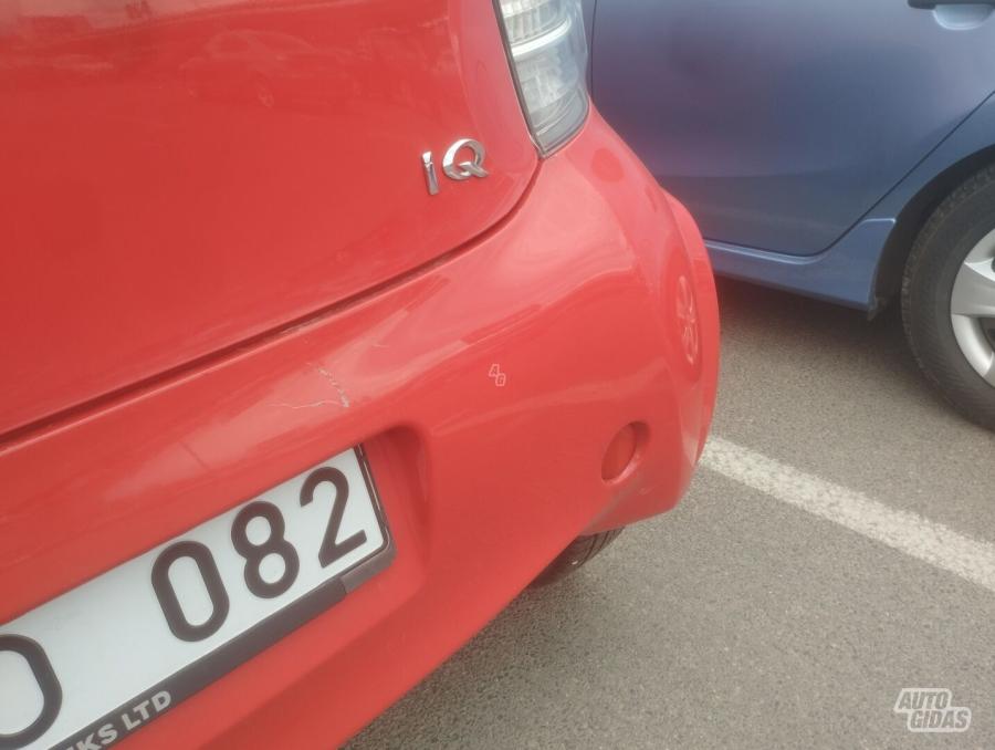 Toyota IQ 2009 in Vilnius, with an engine capacity of 1.40 L and mileage of 140 thousand km for 2000 €, photo 11 on AUTOMOTO.COM.LV