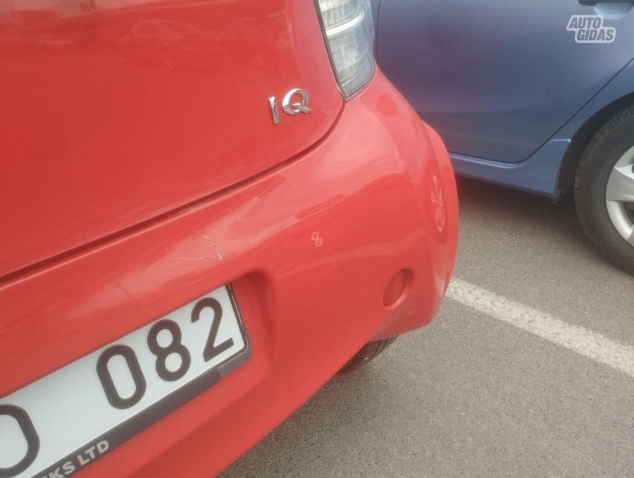 Toyota IQ 2009 in Vilnius, with an engine capacity of 1.40 L and mileage of 140 thousand km for 2000 €, photo 11 on AUTOMOTO.COM.LV
