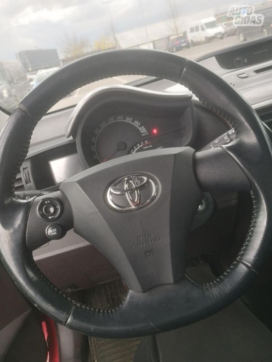 Toyota IQ 2009 Viļņa, ar dzinēja tilpumu 1.40 L un nobraukumu 140 tūkst. km par 2000 €, foto 17 vietnē AUTOMOTO.COM.LV