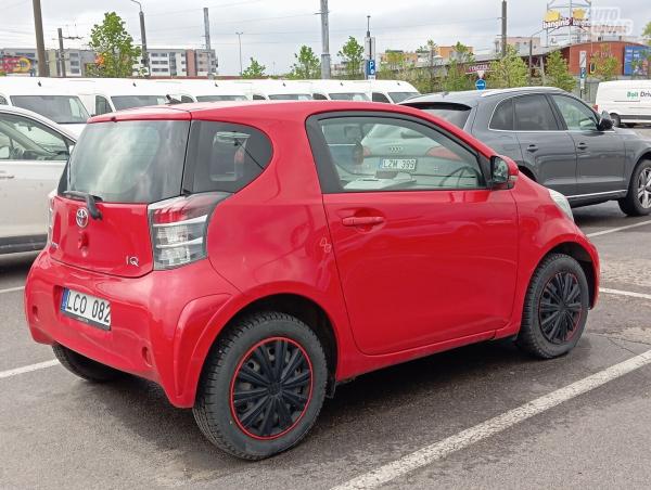 Toyota IQ 2009 in Vilnius, with an engine capacity of 1.40 L and mileage of 140 thousand km for 1900 €, photo 4 on AUTOMOTO.COM.LV