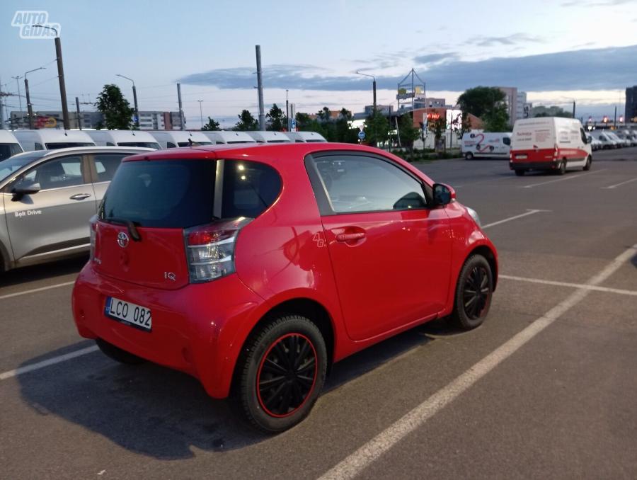 Toyota IQ 2009 in Vilnius, with an engine capacity of 1.40 L and mileage of 140 thousand km for 2000 €, photo 8 on AUTOMOTO.COM.LV