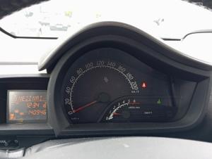 Toyota IQ 2009 Viļņa, ar dzinēja tilpumu 1.40 L un nobraukumu 140 tūkst. km par 1600 €, foto 13 vietnē AUTOMOTO.COM.LV