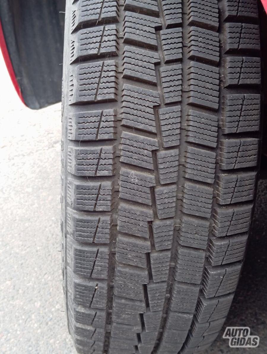 Toyota IQ 2009 in Vilnius, with an engine capacity of 1.40 L and mileage of 140 thousand km for 1600 €, photo 10 on AUTOMOTO.COM.LV