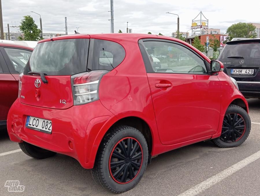 Toyota IQ 2009 in Vilnius, with an engine capacity of 1.40 L and mileage of 140 thousand km for 1700 €, photo 4 on AUTOMOTO.COM.LV