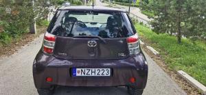 Sarkans Toyota IQ 2009 Kauņa, ar dzinēja tilpumu 1.00 L un nobraukumu 264 tūkst. km par 3000 €, foto 7 vietnē AUTOMOTO.COM.LV