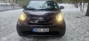 Violets Toyota IQ 2009 Kauņa, ar dzinēja tilpumu 1.00 L un nobraukumu 265 tūkst. km par 4750 €, foto  vietnē AUTOMOTO.COM.LV