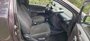 Violets Toyota IQ 2010 Kauņa, ar dzinēja tilpumu 1.00 L un nobraukumu 264 tūkst. km par 3999 €, foto 10 vietnē AUTOMOTO.COM.LV