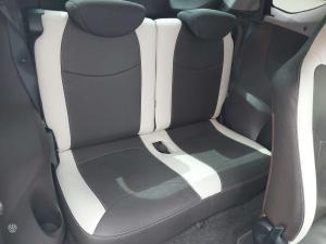 Balts Toyota IQ 2009 Šauļi, ar dzinēja tilpumu 1.40 L un nobraukumu 148 tūkst. km par 3500 €, foto 17 vietnē AUTOMOTO.COM.LV