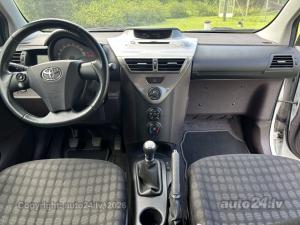 White Toyota IQ 2010 in Tallinn, with an engine capacity of 1.00 L and mileage of 125 thousand km for 2650 €, photo 11 on AUTOMOTO.COM.LV