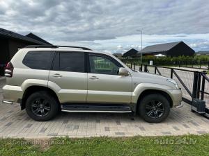 Beige Toyota Land Cruiser 2007 in Tallinn, with an engine capacity of 3.00 L and mileage of 283 thousand km for 11500 €, photo 21 on AUTOMOTO.COM.LV