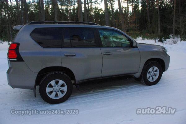 Beige Toyota Land Cruiser 2021 in Keila, with an engine capacity of 2.80 L and mileage of 95 thousand km for 55000 €, photo 1 on AUTOMOTO.COM.LV