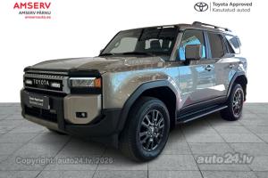 Smilšu krāsa Toyota Land Cruiser 2024 Pērnava, ar dzinēja tilpumu 2.80 L un nobraukumu 35 tūkst. km par 70700 €, foto  vietnē AUTOMOTO.COM.LV