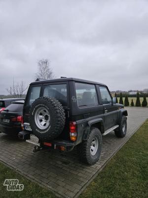 Black Toyota Land Cruiser 1986 in Vilnius, with an engine capacity of 3.00 L and mileage of 300 thousand km for 5000 €, photo 2 on AUTOMOTO.COM.LV