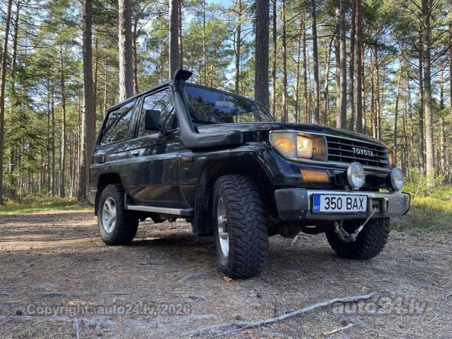 Melns Toyota Land Cruiser 1994 Tallina, ar dzinēja tilpumu 2.40 L un nobraukumu 232 tūkst. km par 13900 €, foto 2 vietnē AUTOMOTO.COM.LV