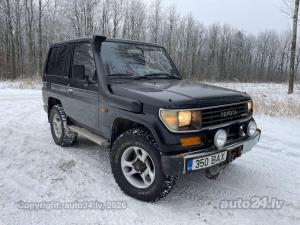 Melns Toyota Land Cruiser 1994 Tallina, ar dzinēja tilpumu 2.40 L un nobraukumu 232 tūkst. km par 13900 €, foto 4 vietnē AUTOMOTO.COM.LV