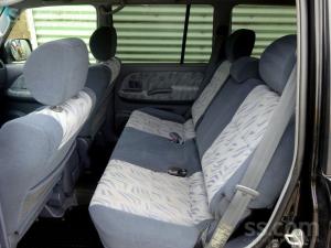 Black Toyota Land Cruiser 2000 in Riga, with an engine capacity of 3.00 L and mileage of 257 thousand km for 8900 €, photo 8 on AUTOMOTO.COM.LV