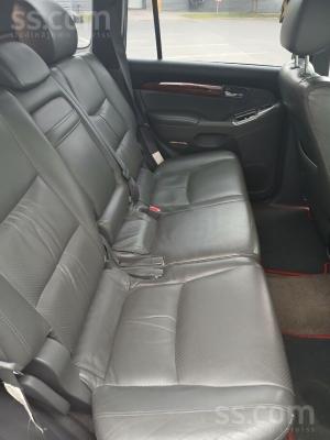 Melns Toyota Land Cruiser 2004 Rīga, ar dzinēja tilpumu 3.00 L un nobraukumu 218 tūkst. km par 8000 €, foto 7 vietnē AUTOMOTO.COM.LV