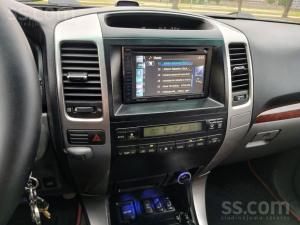 Melns Toyota Land Cruiser 2004 Rīga, ar dzinēja tilpumu 3.00 L un nobraukumu 218 tūkst. km par 8000 €, foto 8 vietnē AUTOMOTO.COM.LV