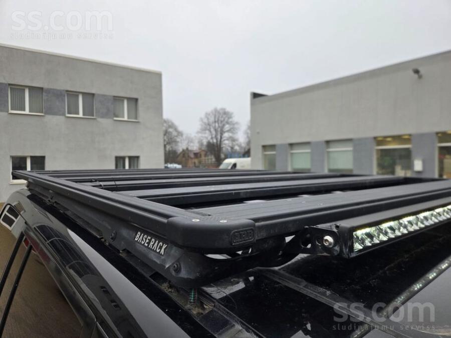 Melns Toyota Land Cruiser 2005 Rīga, ar dzinēja tilpumu 4.20 L un nobraukumu 375 tūkst. km par 22700 €, foto 9 vietnē AUTOMOTO.COM.LV