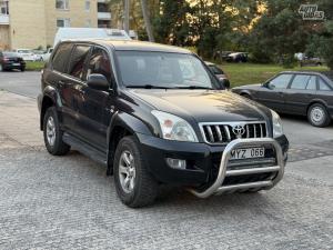 Melns Toyota Land Cruiser 2005 Viļņa, ar dzinēja tilpumu 3.00 L un nobraukumu 399 tūkst. km par 5000 €, foto 4 vietnē AUTOMOTO.COM.LV