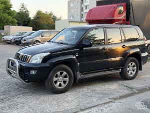 Melns Toyota Land Cruiser 2005 Viļņa, ar dzinēja tilpumu 3.00 L un nobraukumu 399 tūkst. km par 5000 €, foto 5 vietnē AUTOMOTO.COM.LV