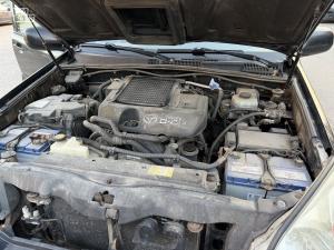 Melns Toyota Land Cruiser 2005 Viļņa, ar dzinēja tilpumu 3.00 L un nobraukumu 399 tūkst. km par 5000 €, foto 9 vietnē AUTOMOTO.COM.LV