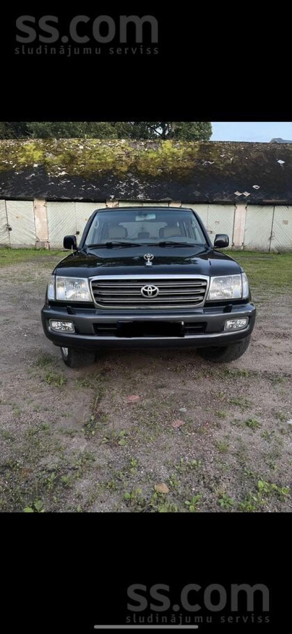 Melns Toyota Land Cruiser 2005 Ludza, ar dzinēja tilpumu 4.20 L un nobraukumu 0 tūkst. km par 13500 €, foto 1 vietnē AUTOMOTO.COM.LV