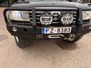 Melns Toyota Land Cruiser 2005 Rīga, ar dzinēja tilpumu 4.20 L un nobraukumu 376 tūkst. km par 18990 €, foto 7 vietnē AUTOMOTO.COM.LV
