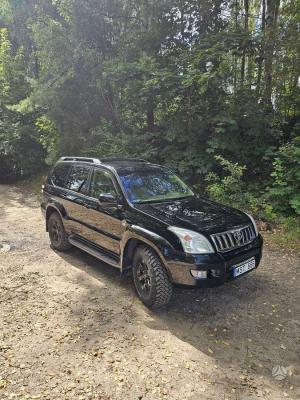Black Toyota Land Cruiser 2005 in Vilnius, with an engine capacity of 2.98 L and mileage of 405 thousand km for 10500 €, photo  on AUTOMOTO.COM.LV