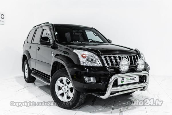 Black Toyota Land Cruiser 2006 in Tallinn, with an engine capacity of 3.00 L and mileage of 279 thousand km for 11990 €, photo 5 on AUTOMOTO.COM.LV