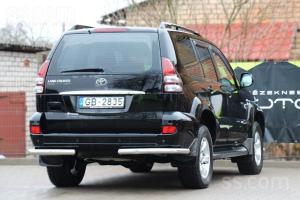 Melns Toyota Land Cruiser 2006 Rēzekne, ar dzinēja tilpumu 3.00 L un nobraukumu 371 tūkst. km par 7995 €, foto 5 vietnē AUTOMOTO.COM.LV