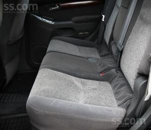 Melns Toyota Land Cruiser 2006 Rēzekne, ar dzinēja tilpumu 3.00 L un nobraukumu 371 tūkst. km par 7995 €, foto 11 vietnē AUTOMOTO.COM.LV