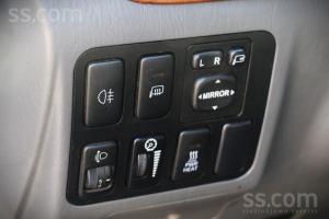 Melns Toyota Land Cruiser 2006 Rēzekne, ar dzinēja tilpumu 3.00 L un nobraukumu 371 tūkst. km par 7995 €, foto 14 vietnē AUTOMOTO.COM.LV