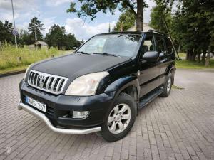 Black Toyota Land Cruiser 2006 in Utena, with an engine capacity of 3.00 L and mileage of 450 thousand km for 5900 €, photo  on AUTOMOTO.COM.LV