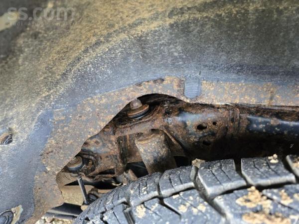 Черный Тойота Ленд Крузер 2006 в Лиепая, объемом двигателя 3.00 л и пробегом 387 тыс. км за 8500 €, фото 8 на AUTOMOTO.COM.LV