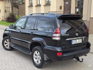 Melns Toyota Land Cruiser 2006 Šilutė, ar dzinēja tilpumu 2.98 L un nobraukumu 317 tūkst. km par 7700 €, foto 3 vietnē AUTOMOTO.COM.LV