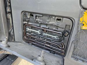 Melns Toyota Land Cruiser 2006 Šilutė, ar dzinēja tilpumu 2.98 L un nobraukumu 317 tūkst. km par 7700 €, foto 23 vietnē AUTOMOTO.COM.LV