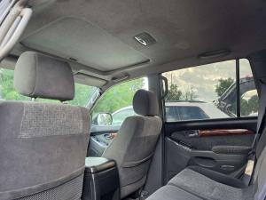 Melns Toyota Land Cruiser 2006 Šilutė, ar dzinēja tilpumu 2.98 L un nobraukumu 317 tūkst. km par 7700 €, foto 29 vietnē AUTOMOTO.COM.LV