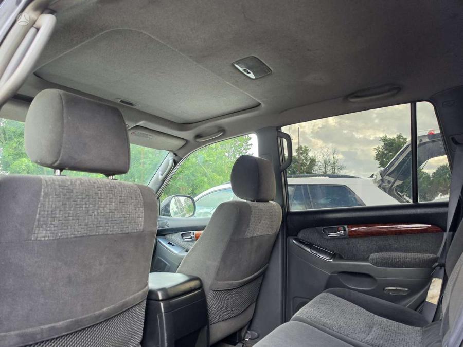 Melns Toyota Land Cruiser 2006 Šilutė, ar dzinēja tilpumu 2.98 L un nobraukumu 317 tūkst. km par 7700 €, foto 29 vietnē AUTOMOTO.COM.LV