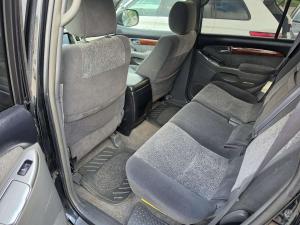 Melns Toyota Land Cruiser 2006 Šilutė, ar dzinēja tilpumu 2.98 L un nobraukumu 317 tūkst. km par 7700 €, foto 33 vietnē AUTOMOTO.COM.LV