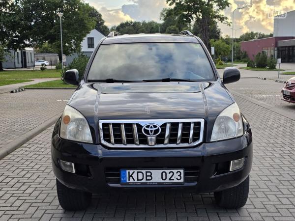 Melns Toyota Land Cruiser 2006 Šilutė, ar dzinēja tilpumu 3.00 L un nobraukumu 317 tūkst. km par 7700 €, foto 3 vietnē AUTOMOTO.COM.LV