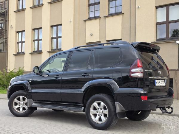 Melns Toyota Land Cruiser 2006 Šilutė, ar dzinēja tilpumu 3.00 L un nobraukumu 317 tūkst. km par 7700 €, foto 5 vietnē AUTOMOTO.COM.LV