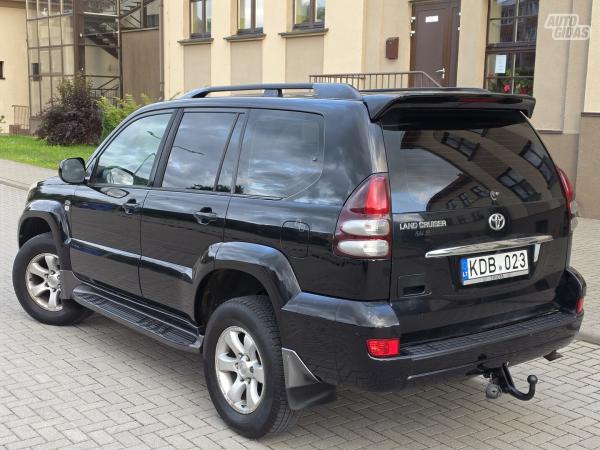 Melns Toyota Land Cruiser 2006 Šilutė, ar dzinēja tilpumu 3.00 L un nobraukumu 317 tūkst. km par 7700 €, foto 8 vietnē AUTOMOTO.COM.LV