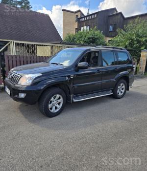 Black Toyota Land Cruiser 2006 in Riga, with an engine capacity of 3.00 L and mileage of 207 thousand km for 14000 €, photo 3 on AUTOMOTO.COM.LV