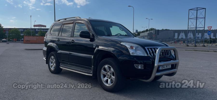 Melns Toyota Land Cruiser 2007 Tallina, ar dzinēja tilpumu 3.00 L un nobraukumu 174 tūkst. km par 16800 €, foto 8 vietnē AUTOMOTO.COM.LV