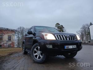 Black Toyota Land Cruiser 2007 in Gulbene, with an engine capacity of 3.00 L and mileage of 440 thousand km for 7500 €, photo  on AUTOMOTO.COM.LV