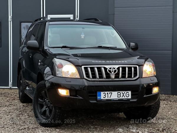 Melns Toyota Land Cruiser 2008 Valga, ar dzinēja tilpumu 3.00 L un nobraukumu 310 tūkst. km par 12990 €, foto 4 vietnē AUTOMOTO.COM.LV