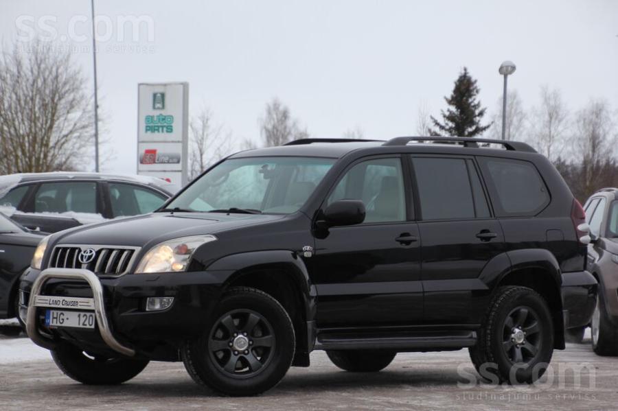 Black Toyota Land Cruiser 2008 in Tukums, with an engine capacity of 3.00 L and mileage of 157 thousand km for 14900 €, photo 1 on AUTOMOTO.COM.LV